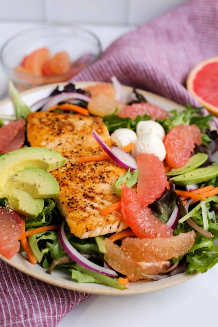 Everything You Need to Know About Fresh Florida Grapefruit!