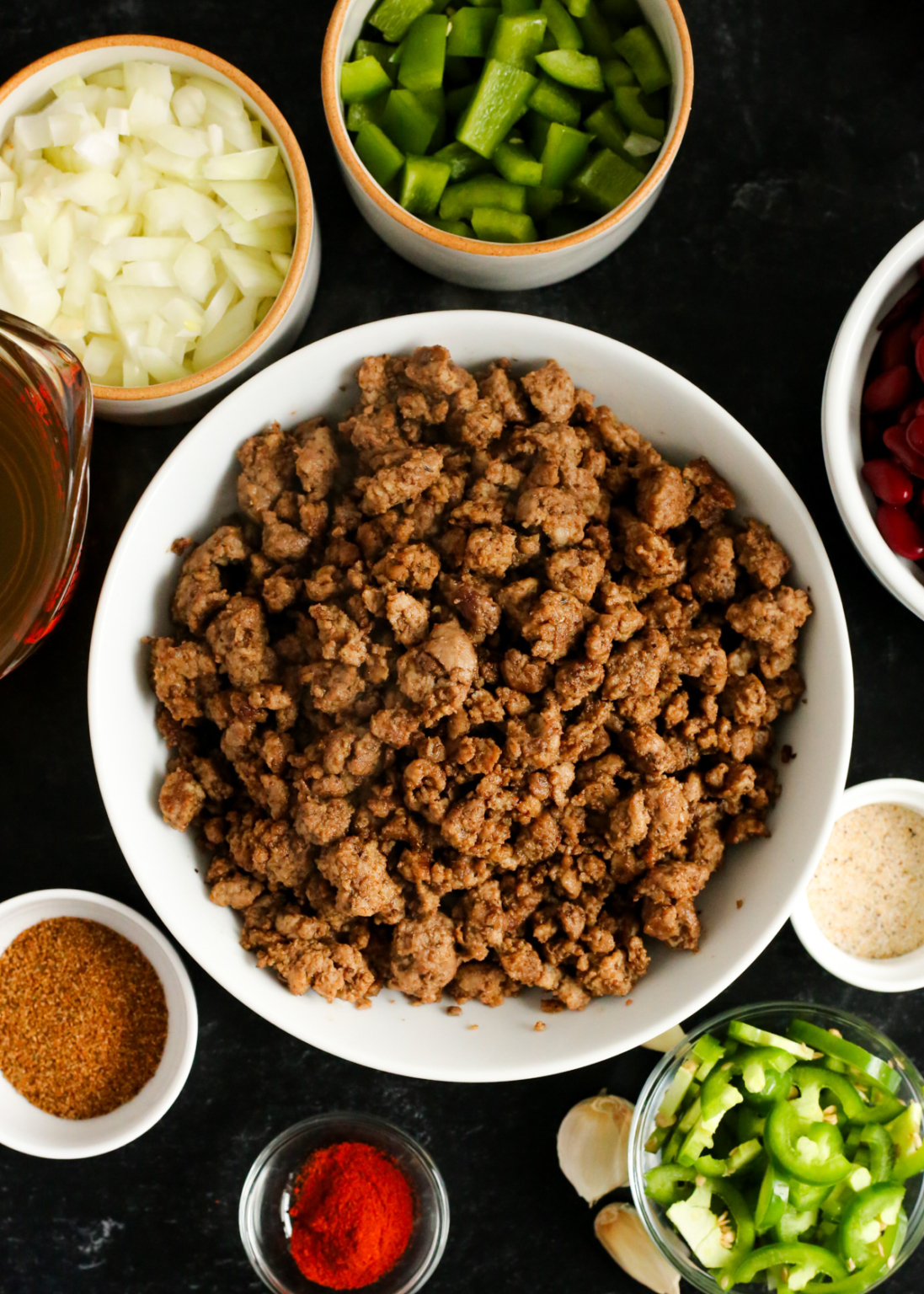 Lamb vs. Beef: A Dietitian Compares Nutrition, Taste & Cost - Street ...